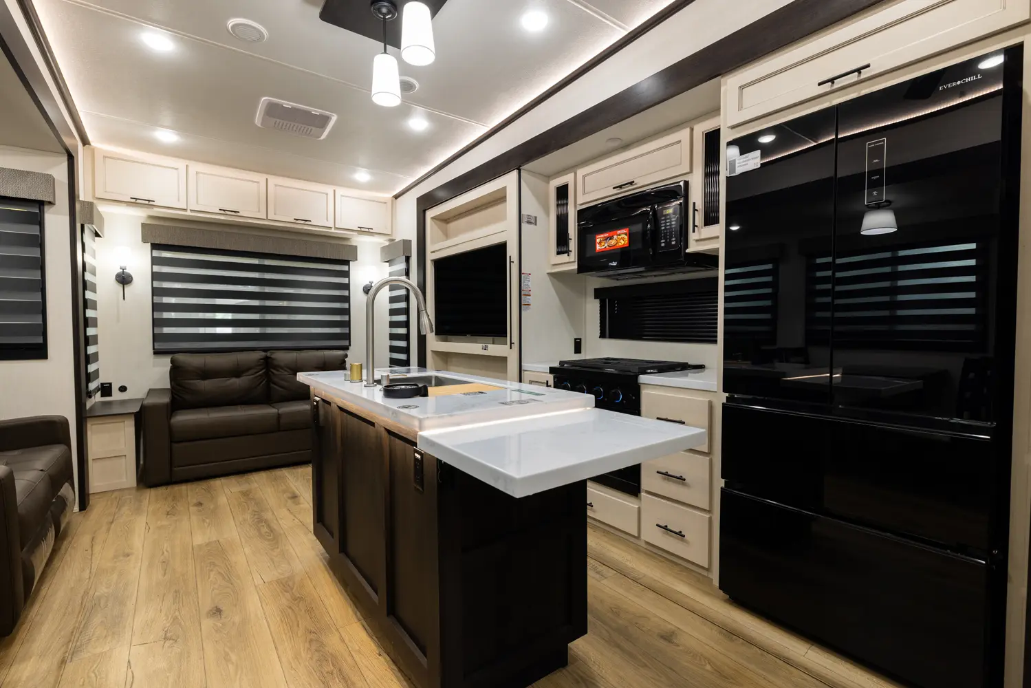 2026 Sabre 36FLX Floorplan - Forest River RV